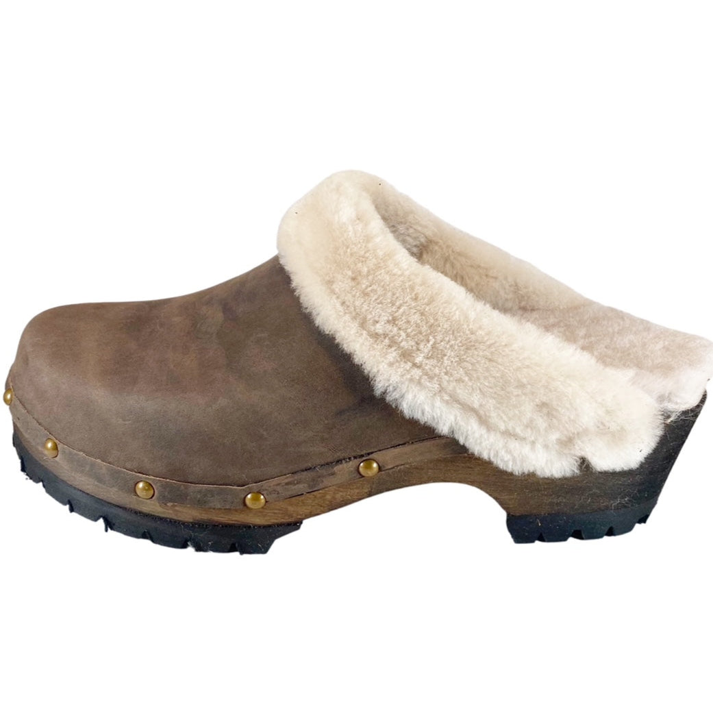 Shearling Lined Denim Blue Oil Tanned Mountain Sole Clogs – Tessa Clogs ...